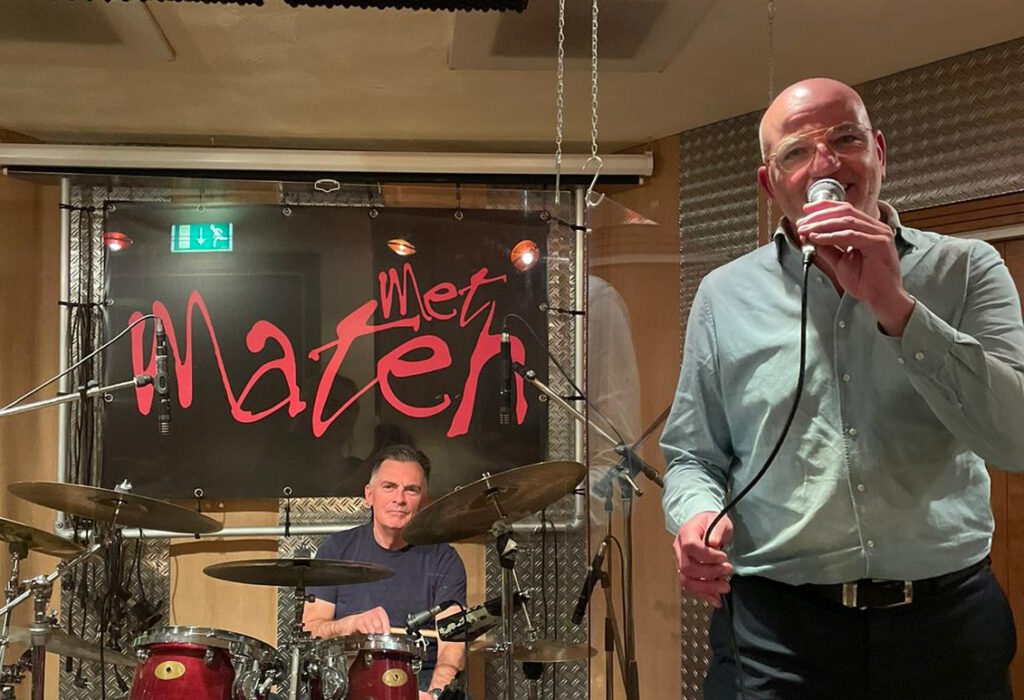 Line up – Back to the River
